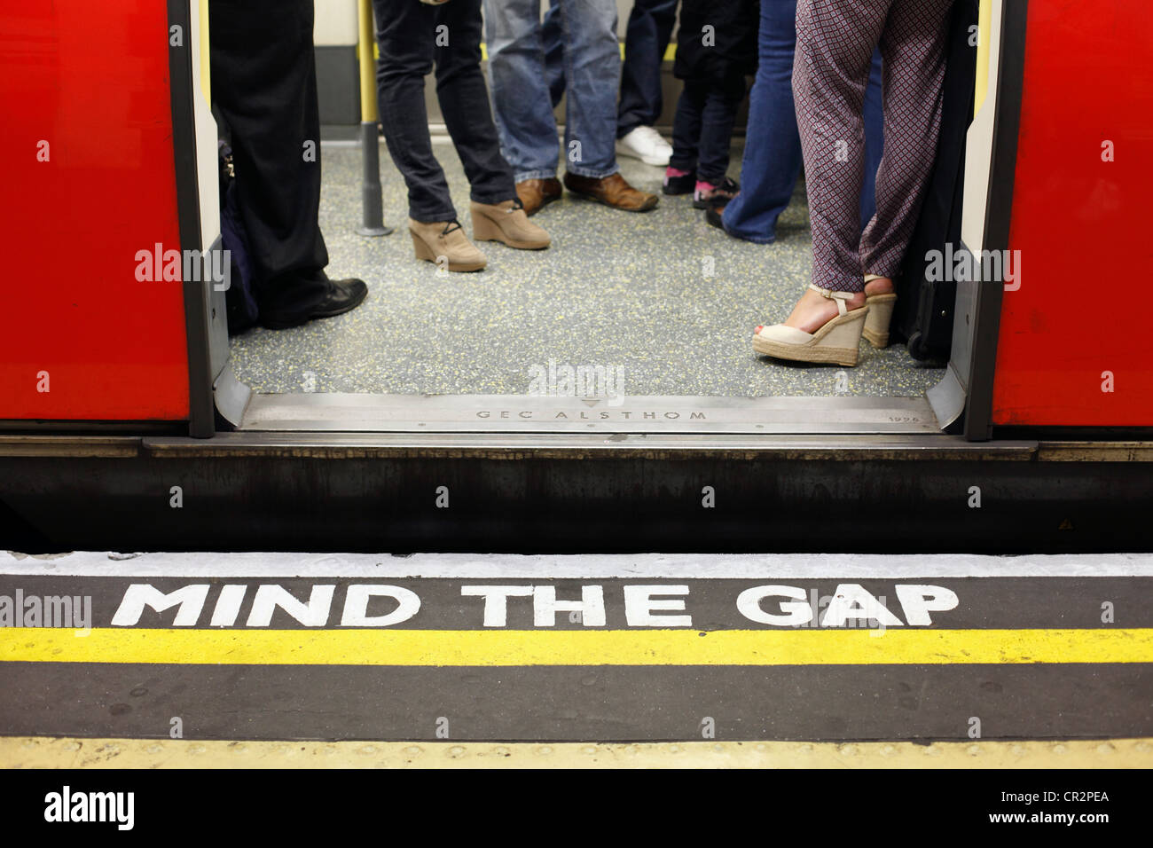 Mind The Gap Sign High Resolution Stock Photography and Images - Alamy