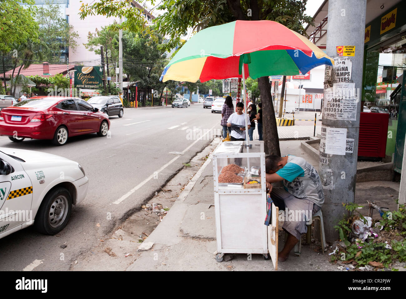 Filipino vendor hi-res stock photography and images - Alamy
