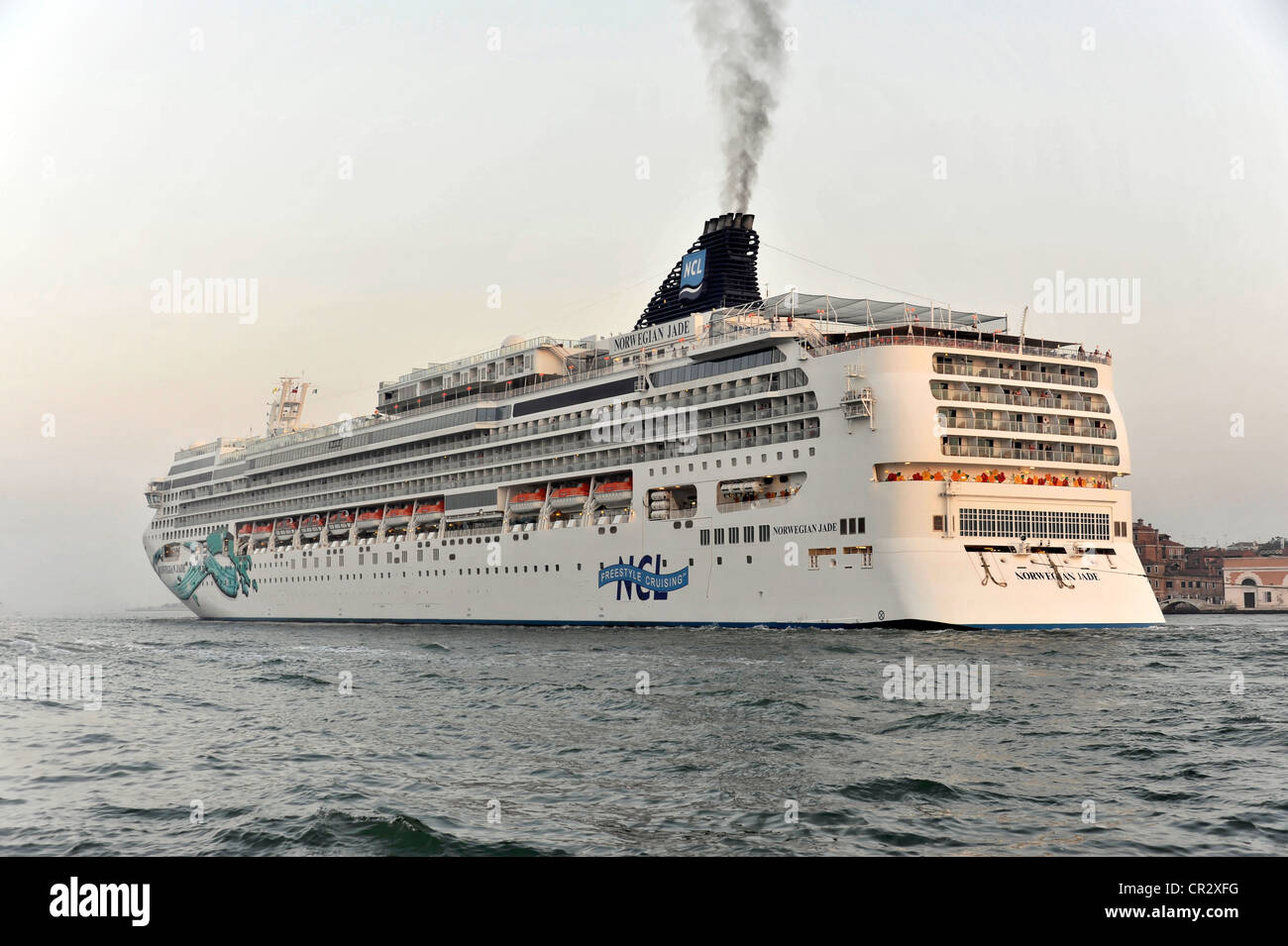 Norwegian Jade, cruise ship, built in 2006, 295m, 2394 passengers ...