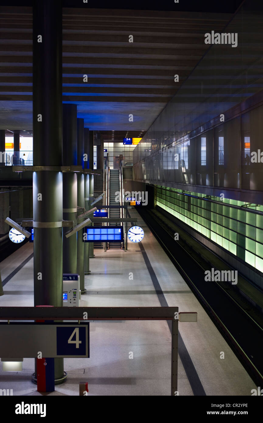 Platform of the railway station Potsdamer Platz, Berlin, Germany ...