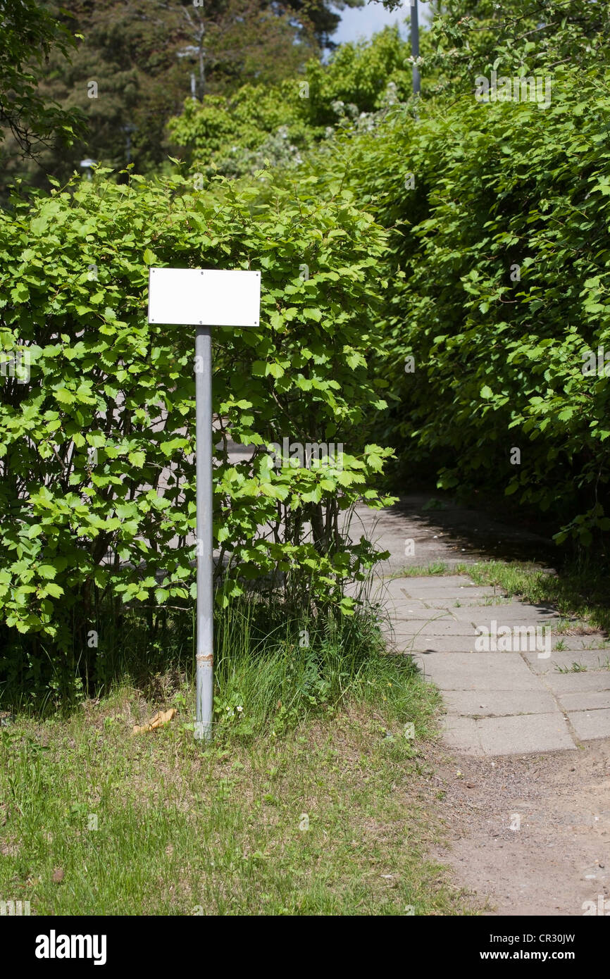 Pathway sign hi-res stock photography and images - Alamy