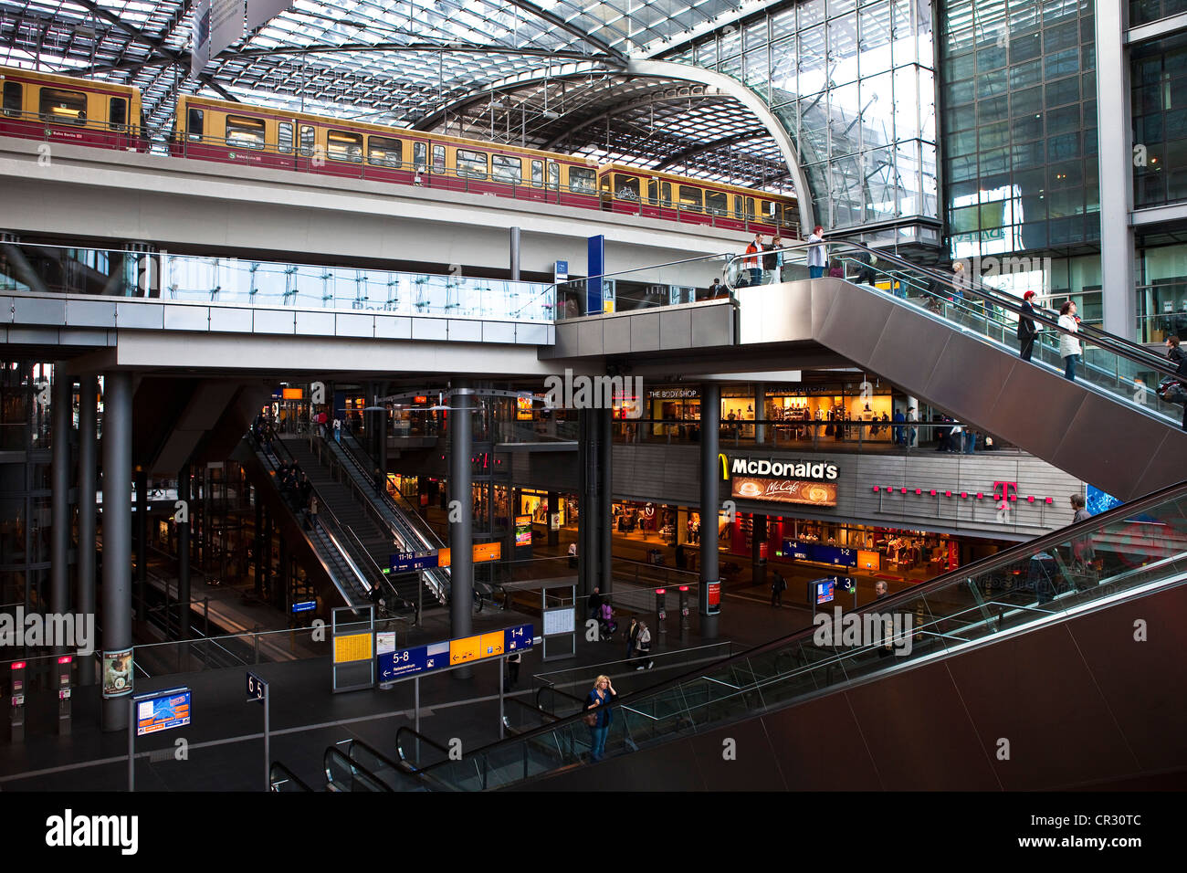 Germany, Berlin, the new central station of Berlin (Berliner ...