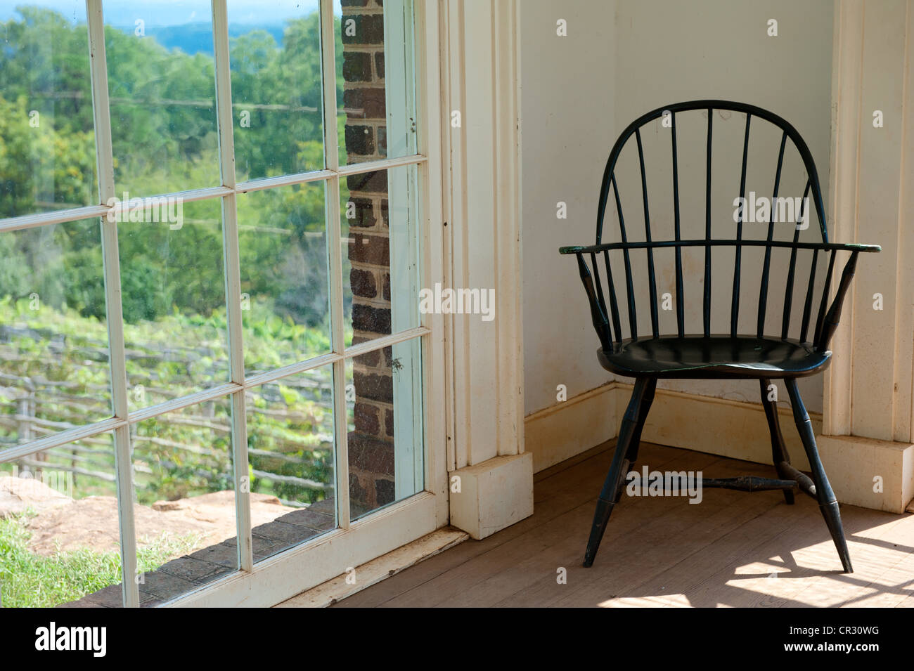 Room inside the summer home attached to Thomas Jefferson's Monticello ...