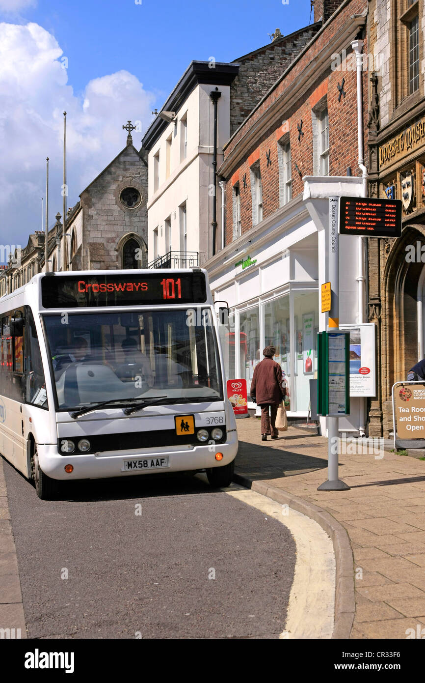 Drop off pick up sign hi-res stock photography and images - Alamy