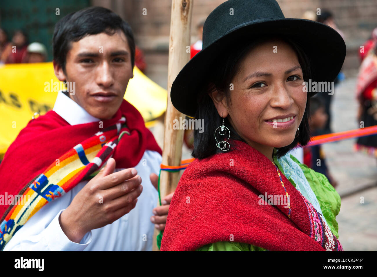 Couple peru hi-res stock photography and images - Alamy