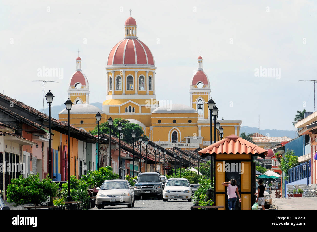 Calle la calzada granada nicaragua hi-res stock photography and images ...