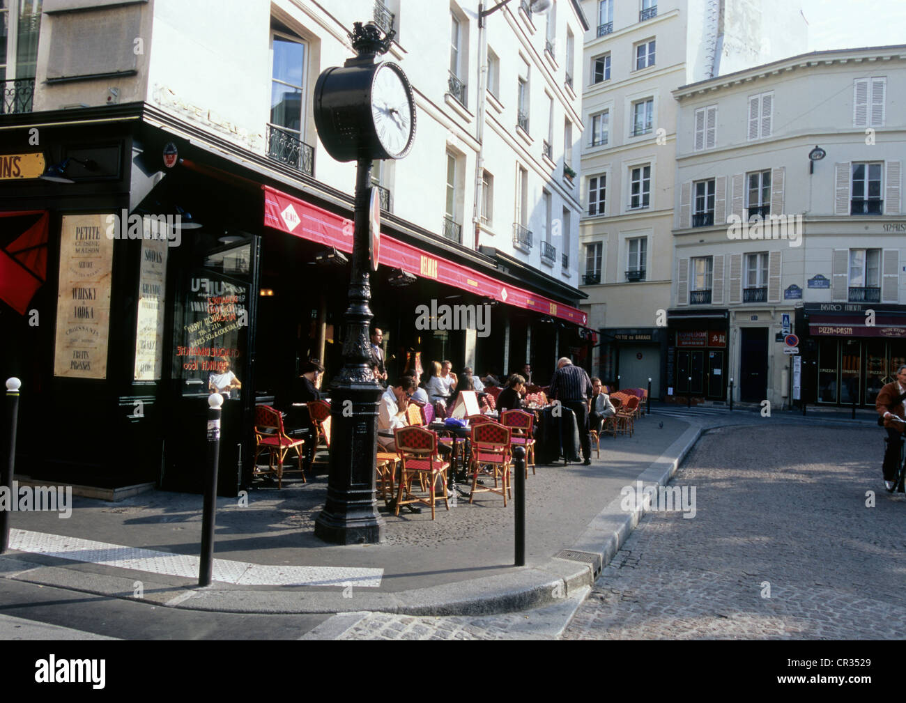 France, Paris, Place de la Contrescarpe (Contrescarpe Square Stock ...