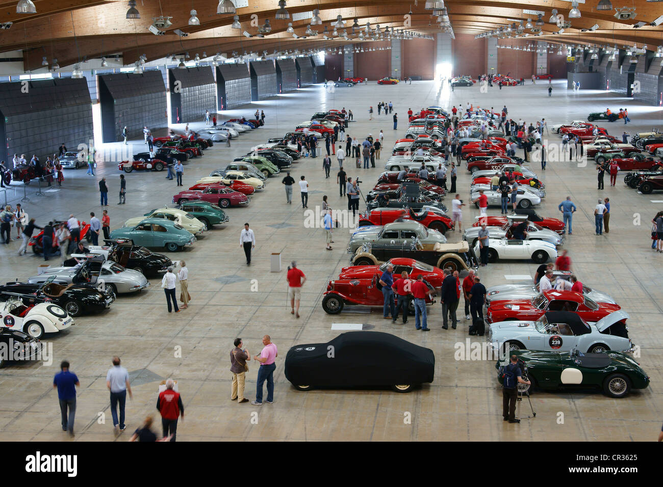 Vintage cars, fair, exhibition hall, Mille Miglia or 1000 Miglia ...