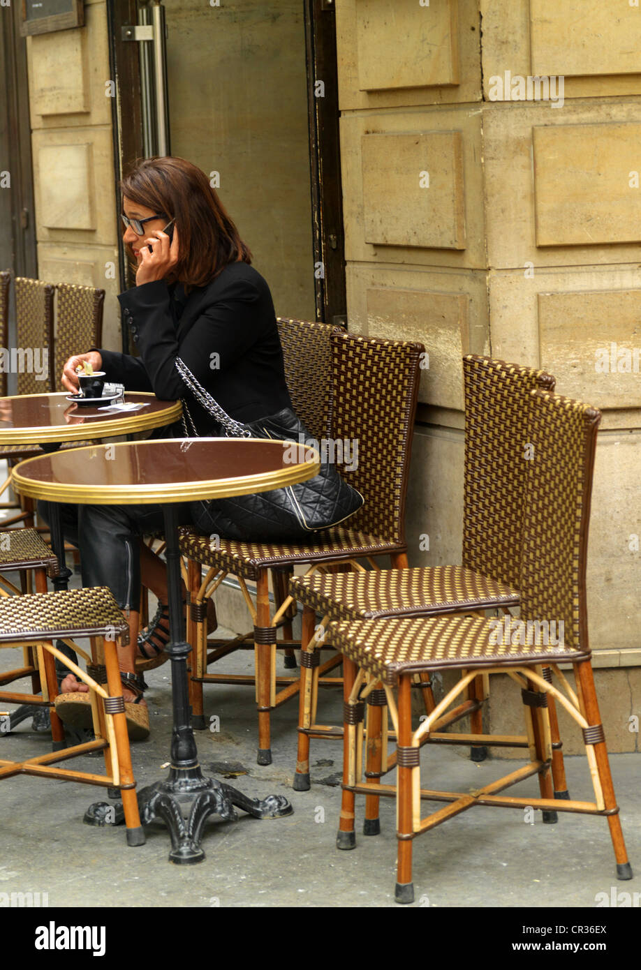 Paris Cafe Scene Left Bank St.germain Area Stock Photo - Alamy