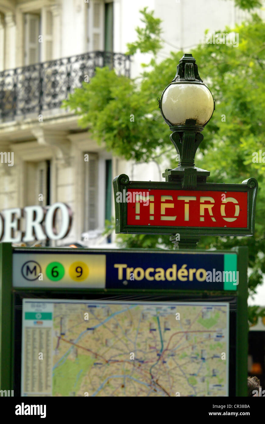 Paris Metro Sign Stock Photo - Alamy
