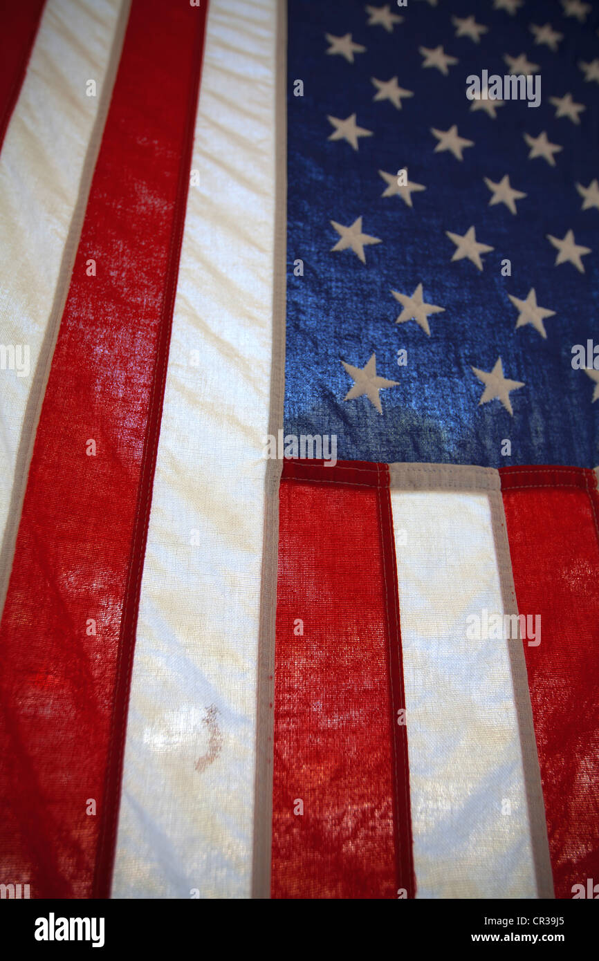 Worn american flag hi-res stock photography and images - Alamy