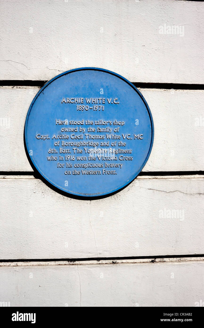 Blue Plaque marks the shop owned by the family of Archie White ...