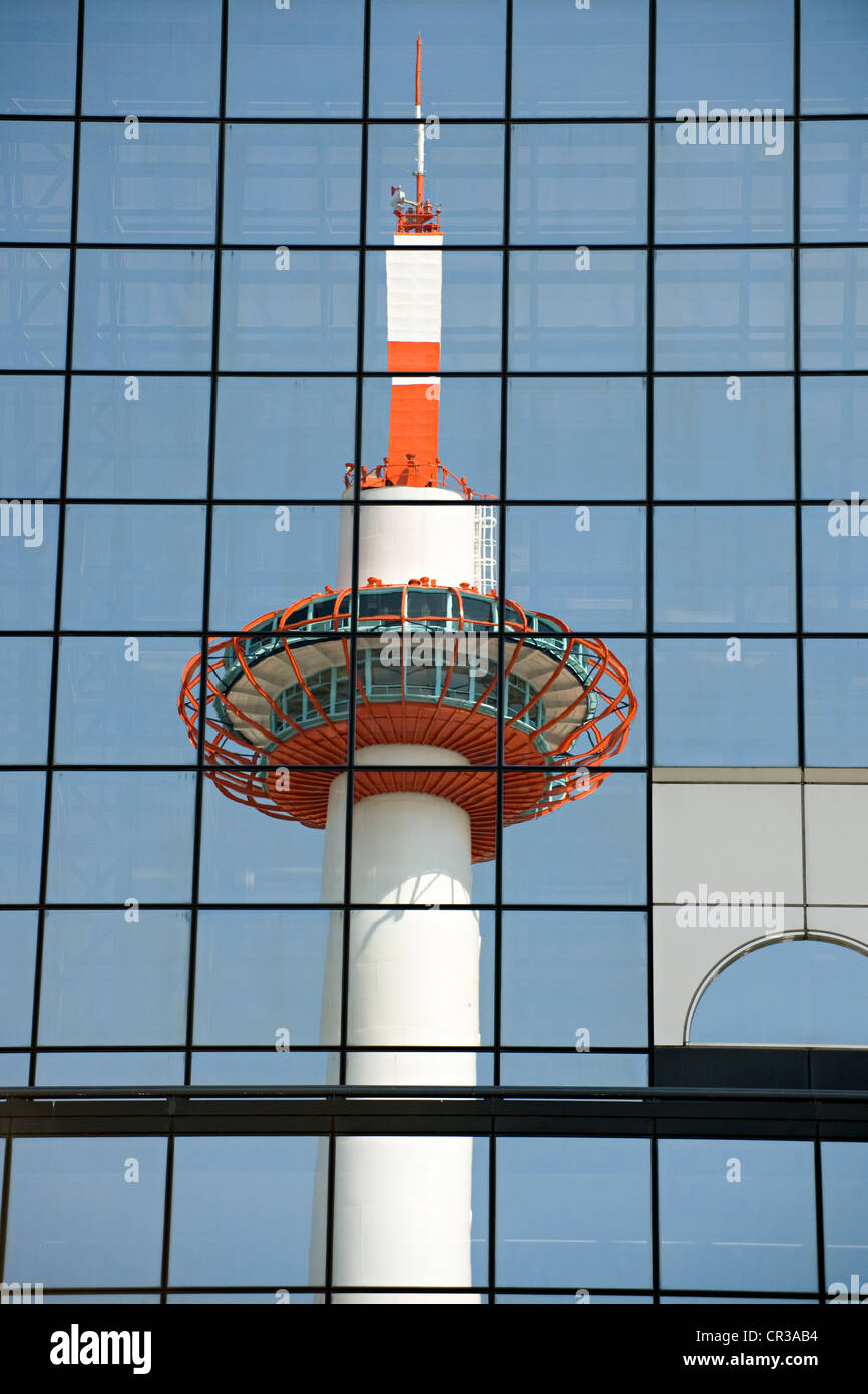 Japan, Honshu Island, Kinki Region, city of Kyoto, Kyoto Tower Stock ...