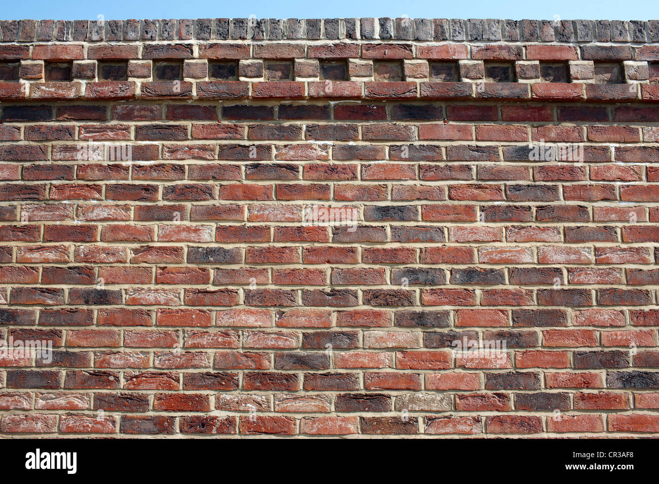 Red brick wall hi-res stock photography and images - Alamy