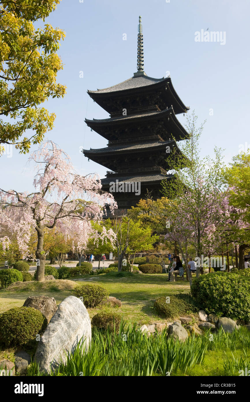 Kyoto japan toji temple hi-res stock photography and images - Alamy