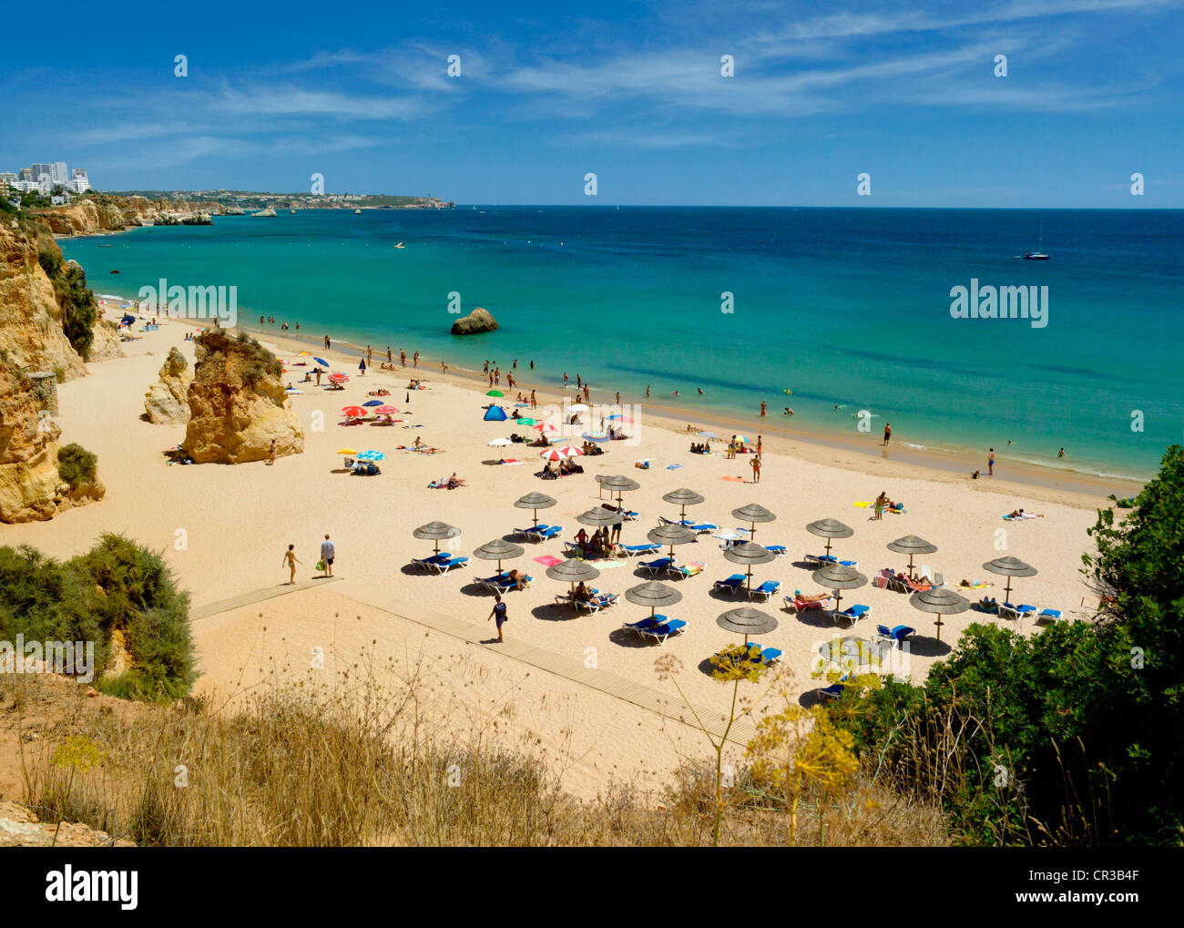 Praia Da Rocha, Praia De Vau beach in the Algarve Stock Photo - Alamy