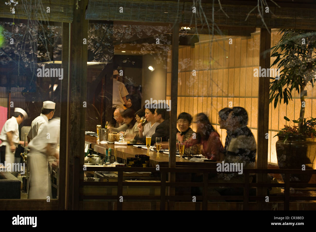 Gion restaurant hi-res stock photography and images - Alamy