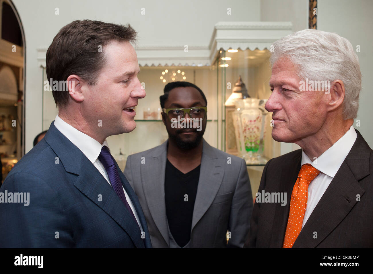 Former American president Bill Clinton and British Deputy Prime ...