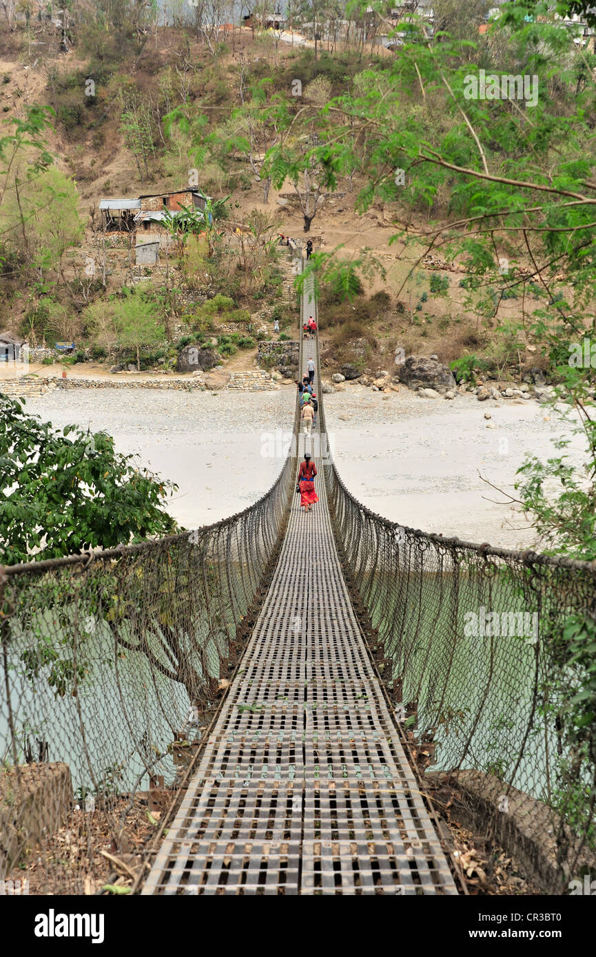 Steel suspension bridges hi-res stock photography and images - Alamy