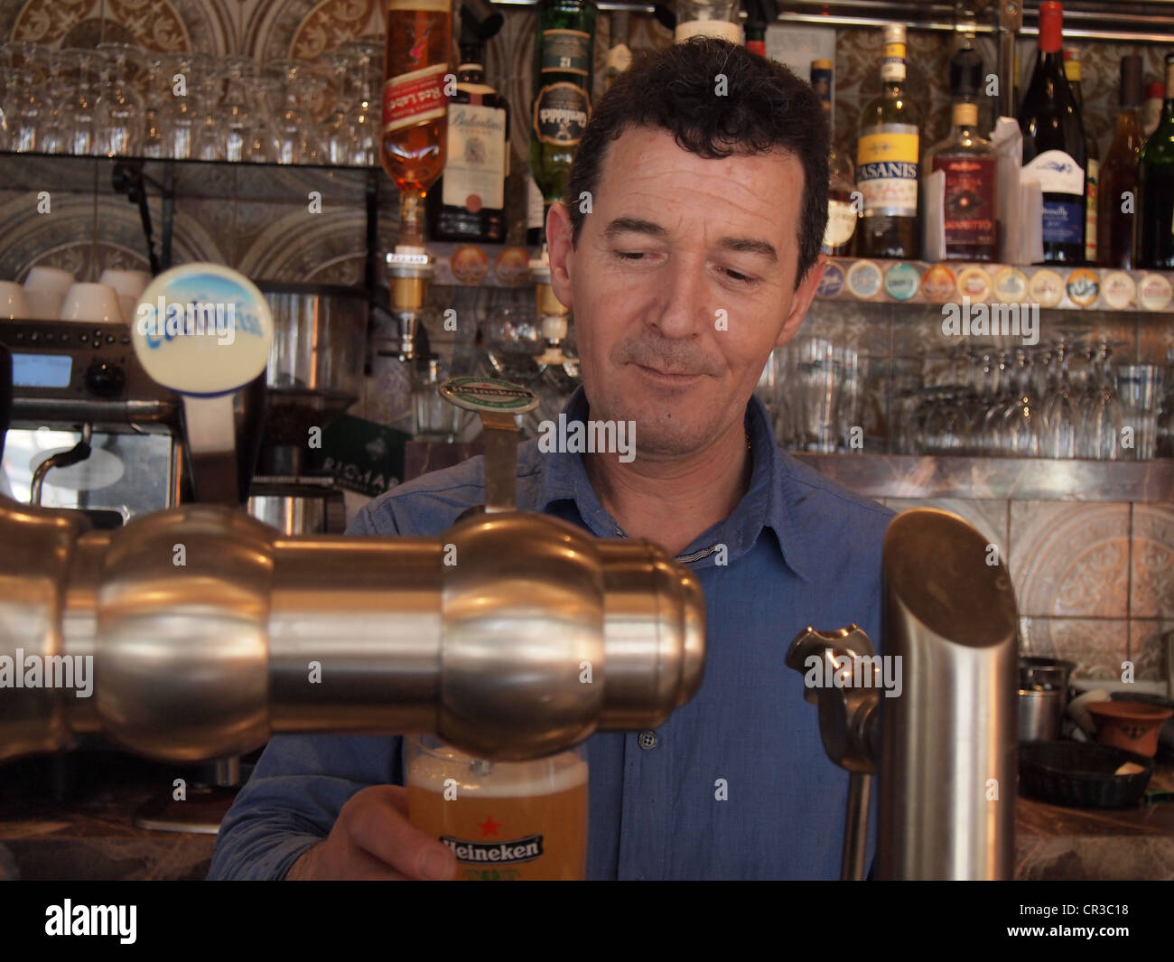 French barman beer hi-res stock photography and images - Alamy