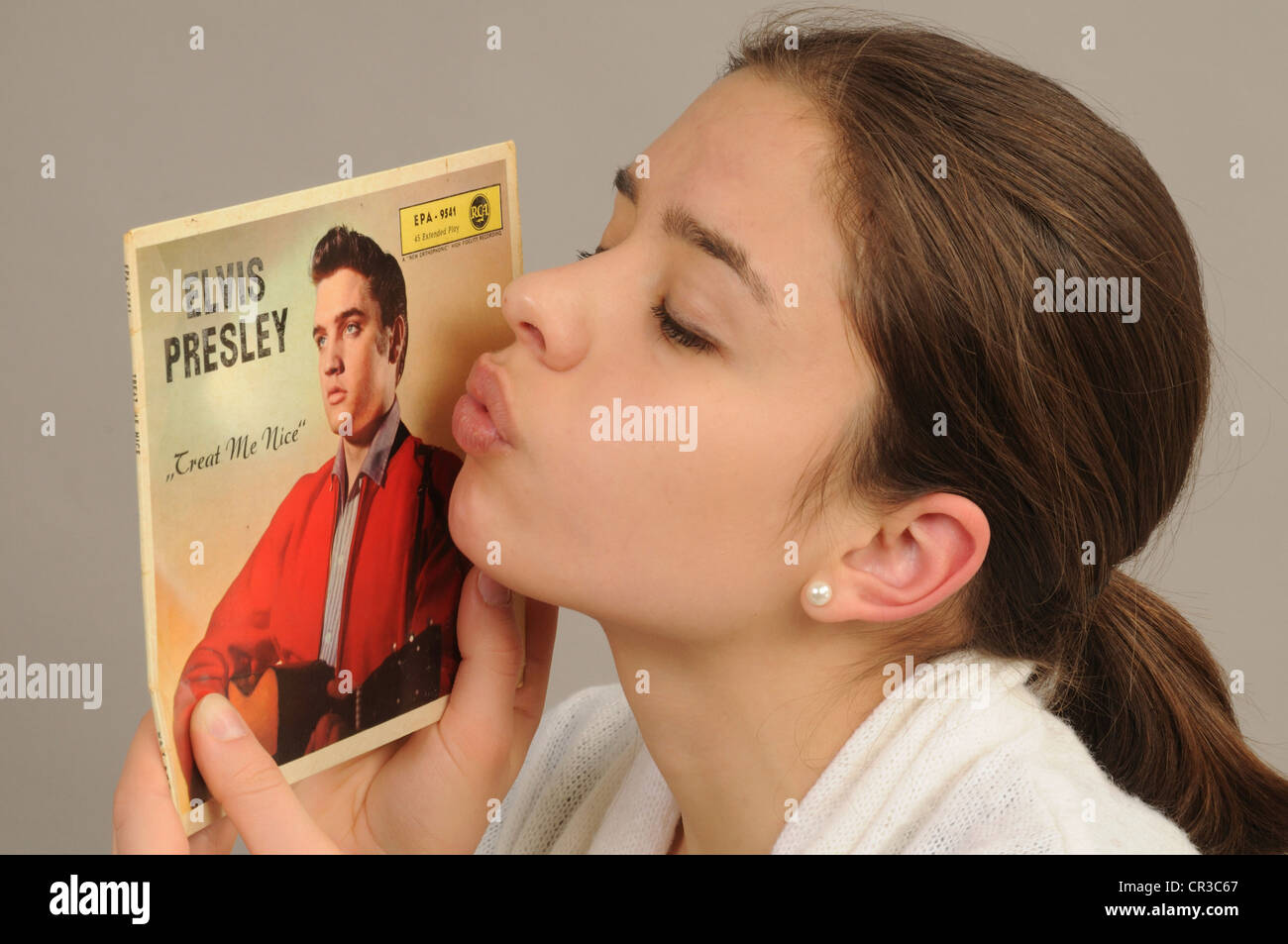 Sherry Bane's Instagram, Twitter & Facebook on IDCrawl