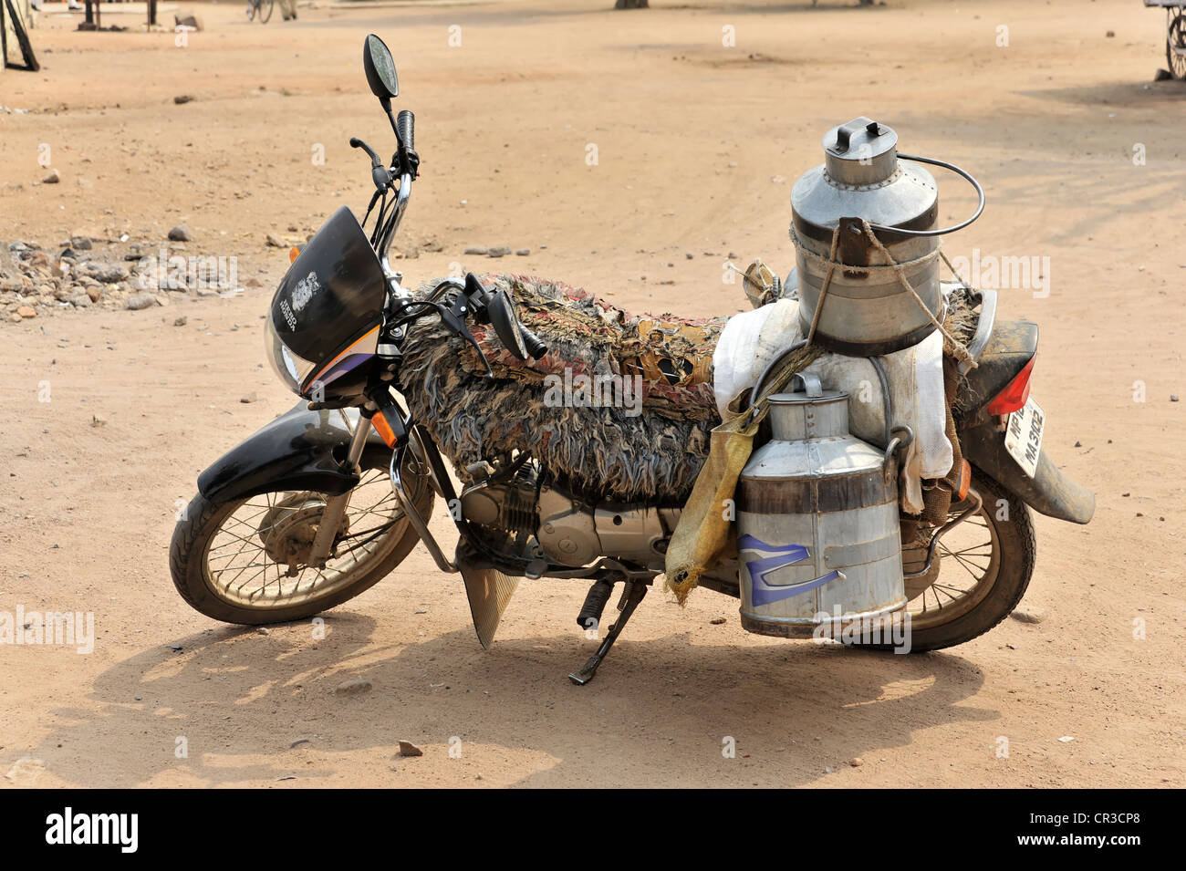 Indian motor cycles hi-res stock photography and images - Alamy