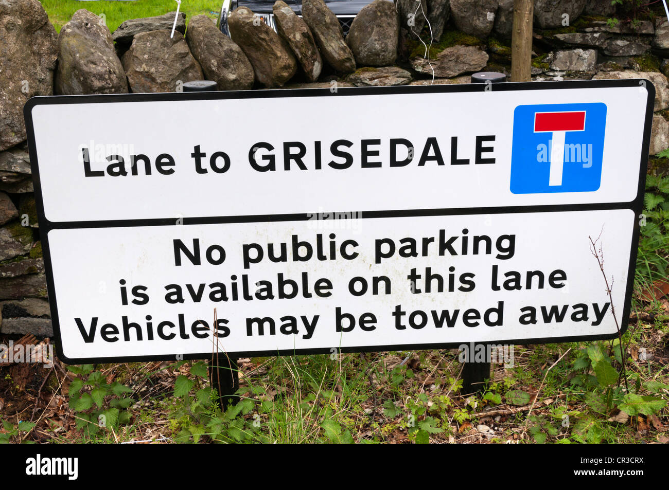 Car lane sign hi-res stock photography and images - Alamy