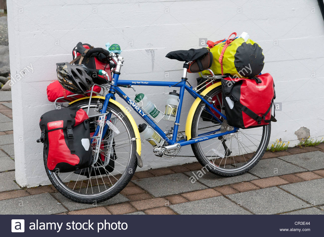 Loaded Touring Bike Stock Photos & Loaded Touring Bike Stock Images - Alamy