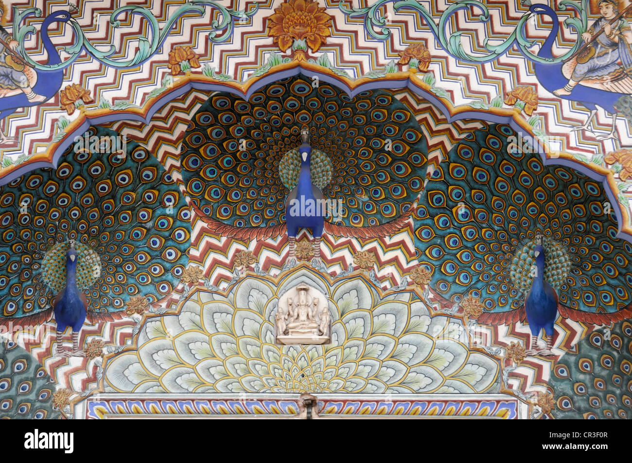 Ornate Peacock Gate in the City Palace, blue peacocks, Jaipur ...