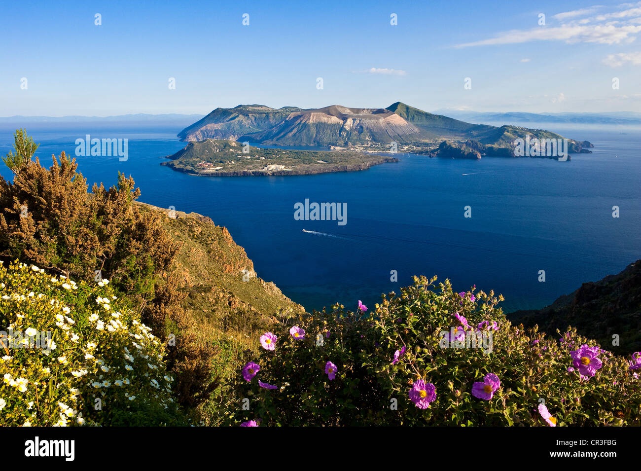 Vulcano island sicily hi-res stock photography and images - Alamy