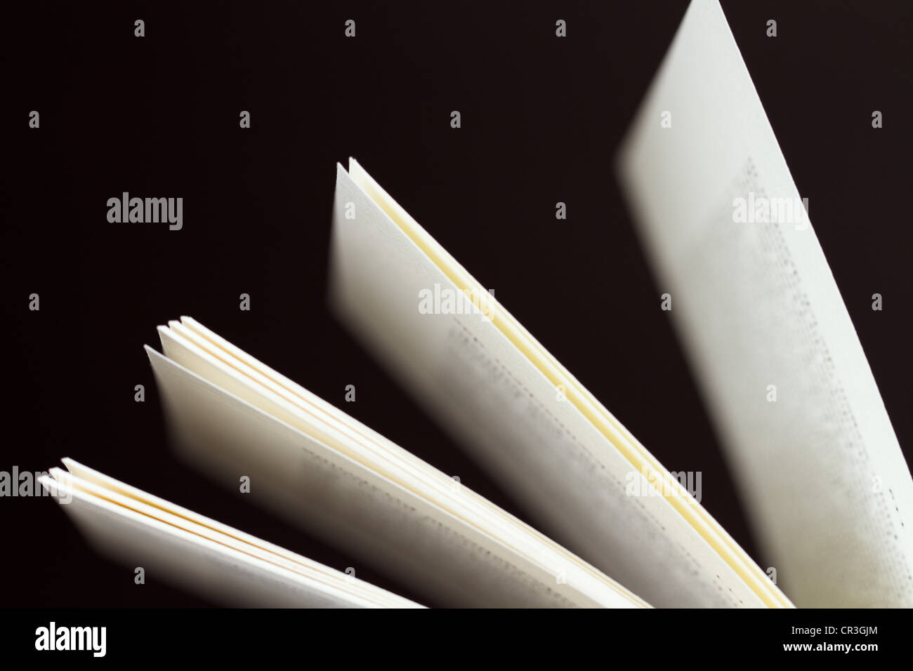 Inside of book pages hi-res stock photography and images - Alamy