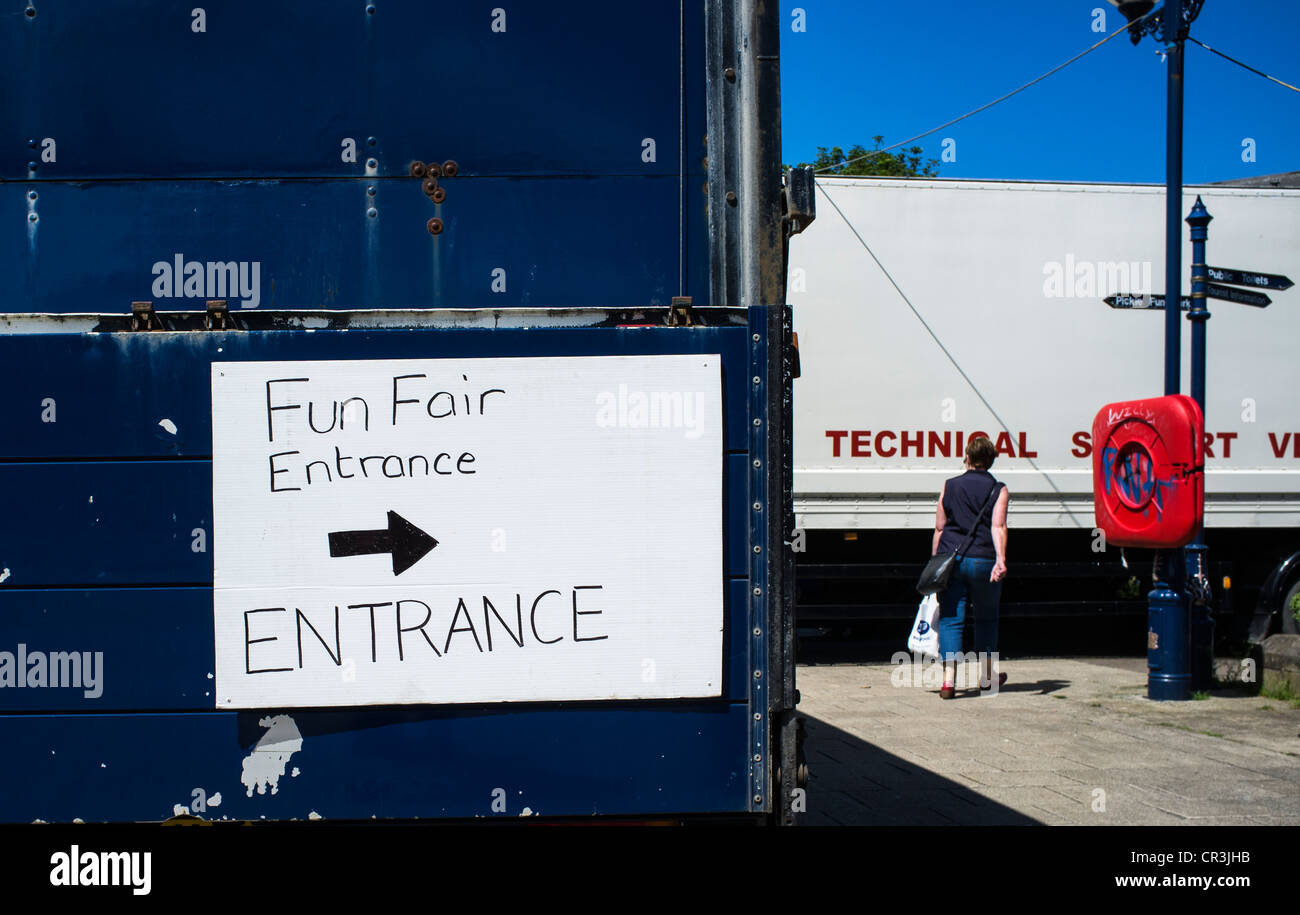 Fun fair entrance hi-res stock photography and images - Alamy