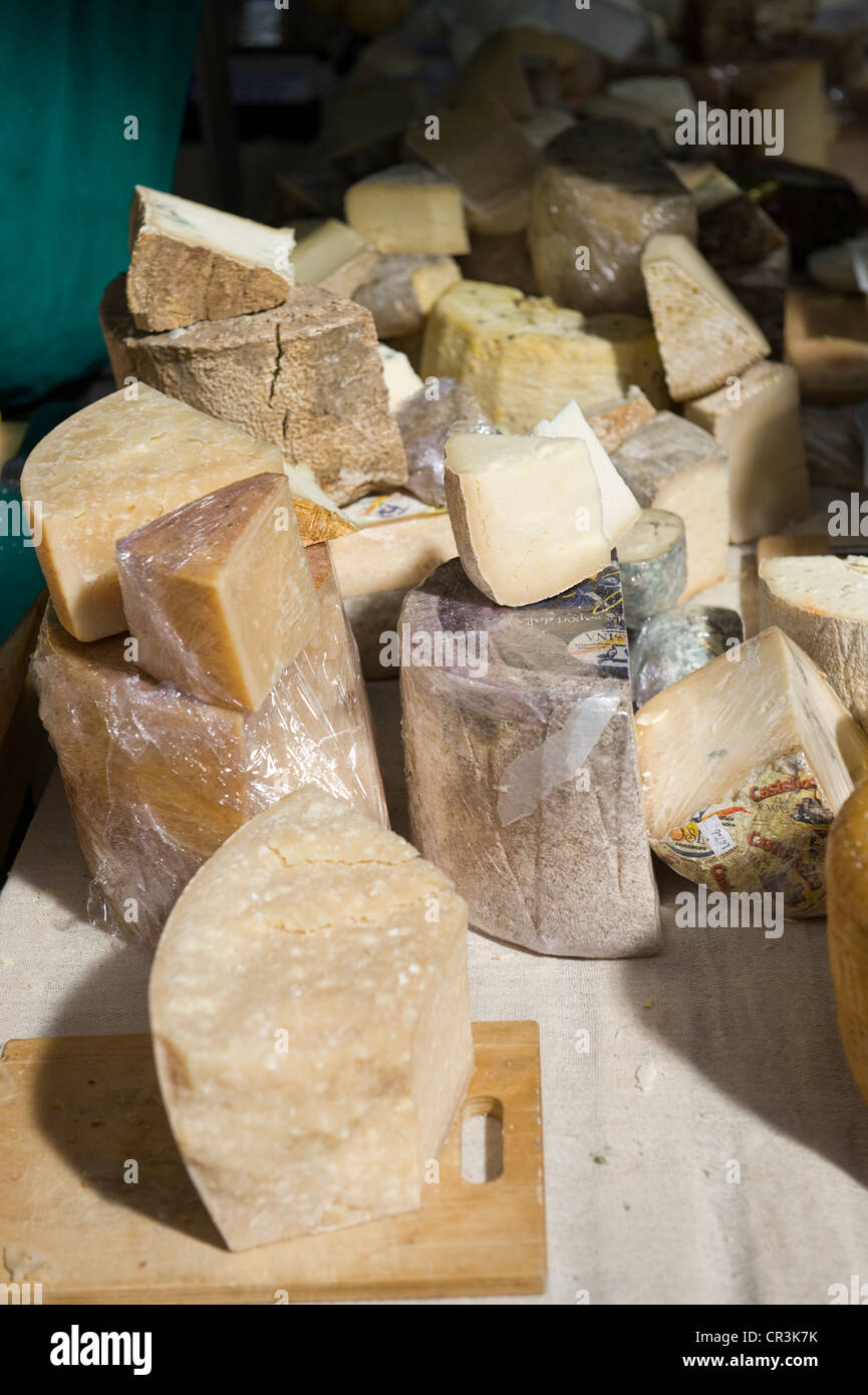 Cheese pile hi-res stock photography and images - Alamy