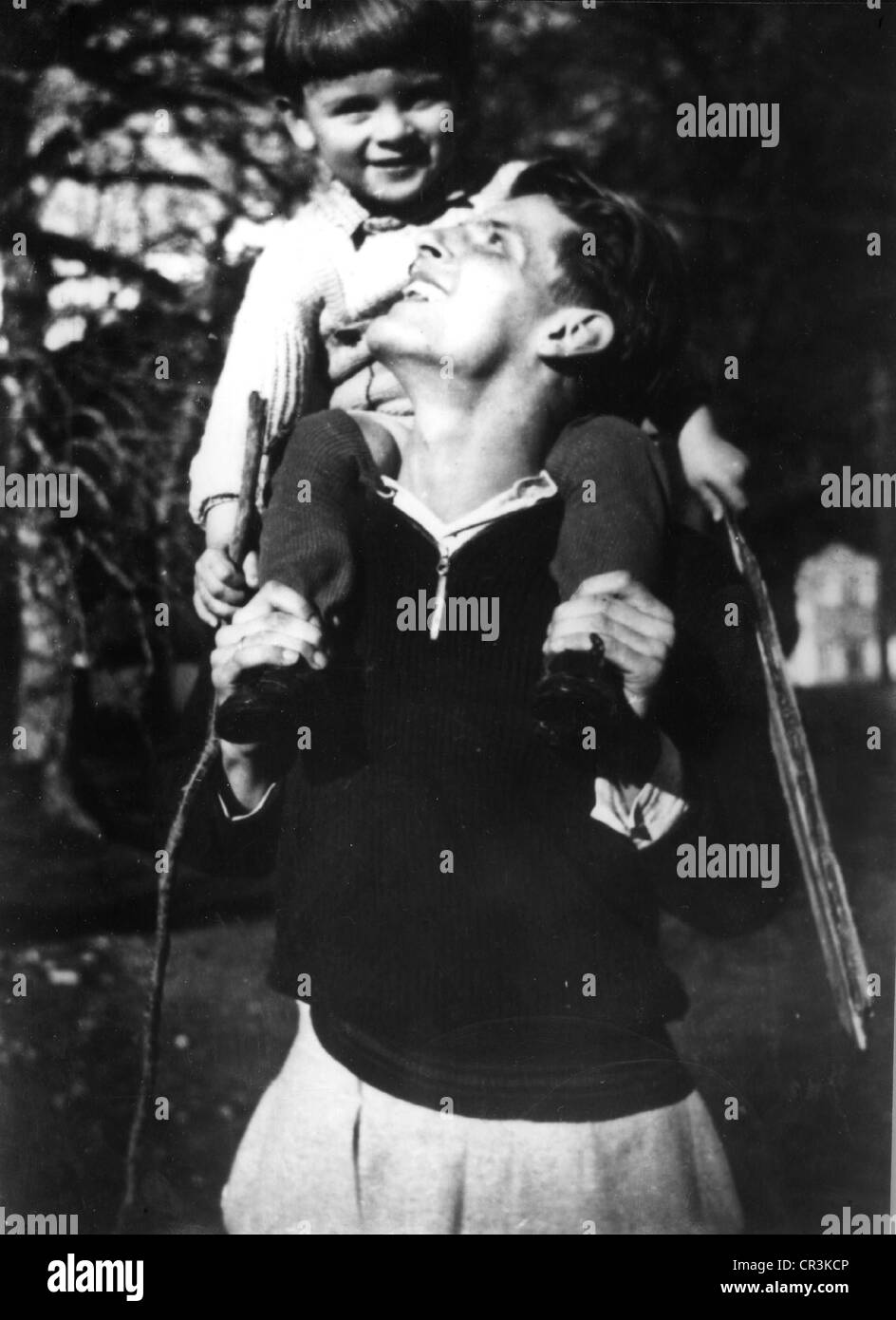 Probst, Christoph, 6.11.1919 - 22.2.1943, German student, member of the ...