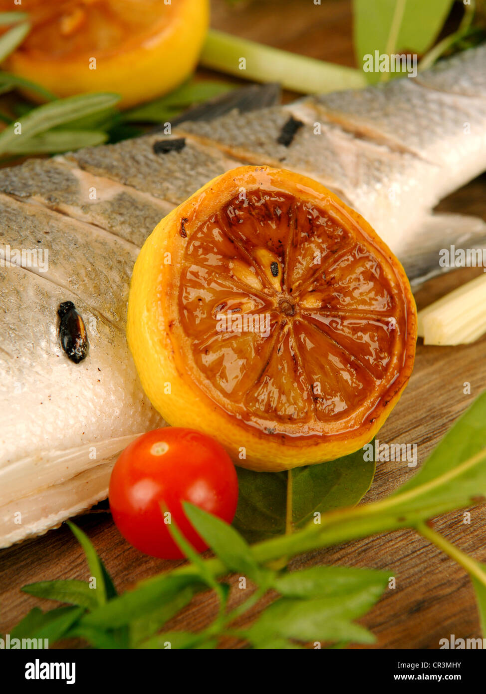 Charred fish hi-res stock photography and images - Alamy