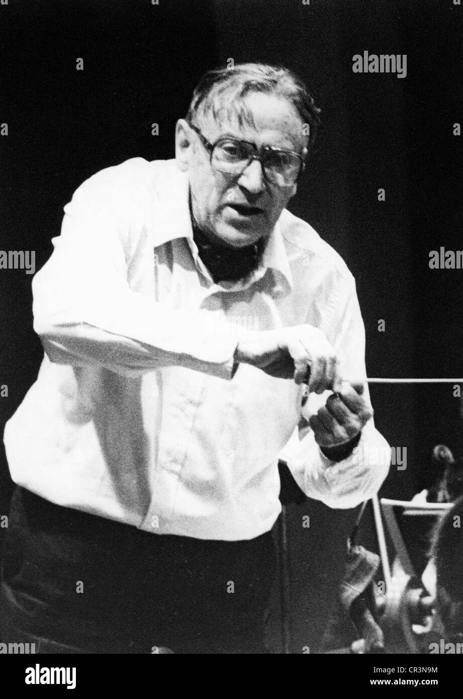 Conductor kirill kondrashin hi-res stock photography and images - Alamy