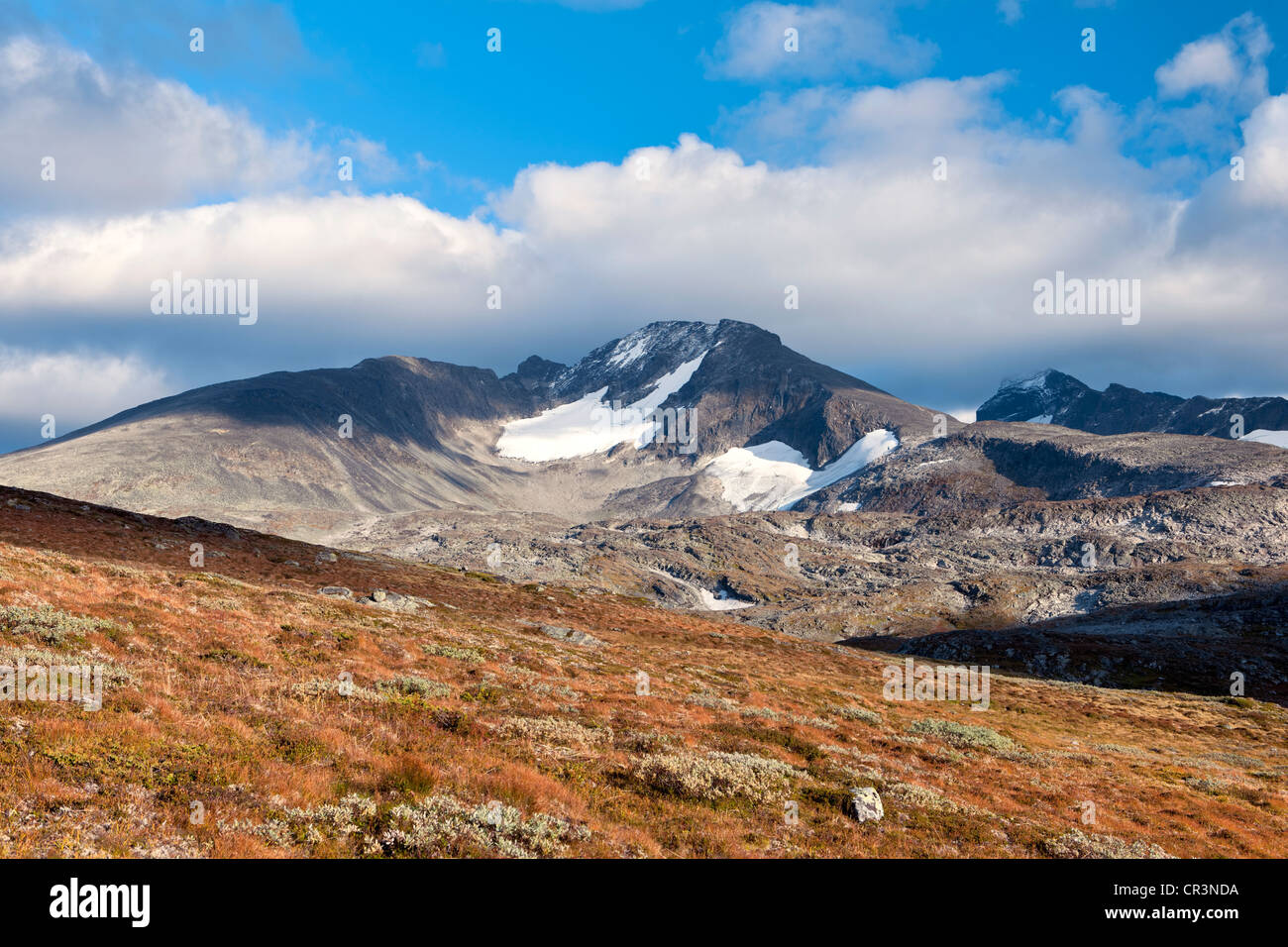 Scandinavia mountain hi-res stock photography and images - Alamy