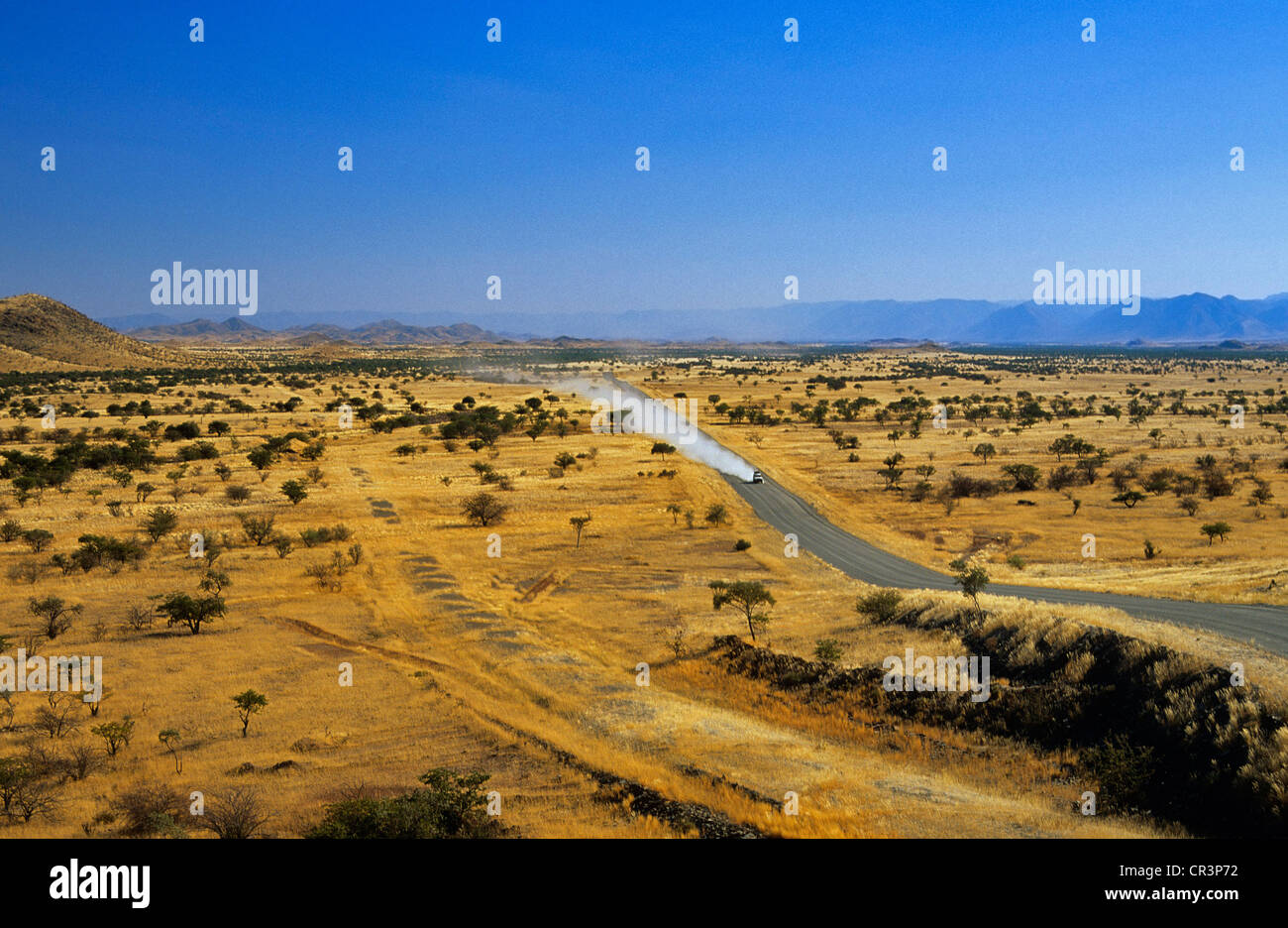 Namibia, Kunene Region, Kaokoland, 4x4 on the tracks of Marienfluss ...