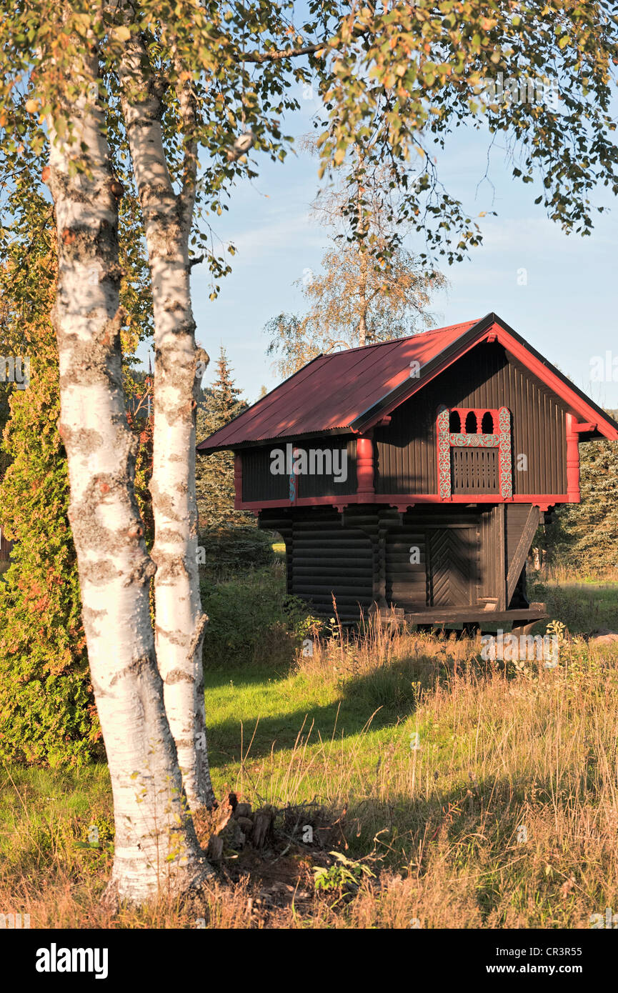 Old storehouse hi-res stock photography and images - Alamy