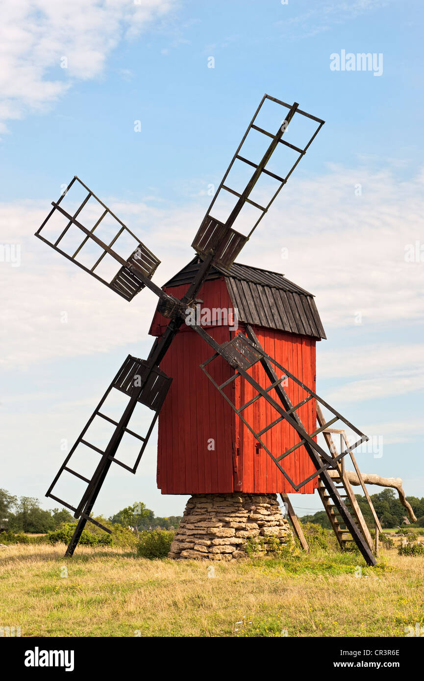 Scandinavia red hi-res stock photography and images - Alamy