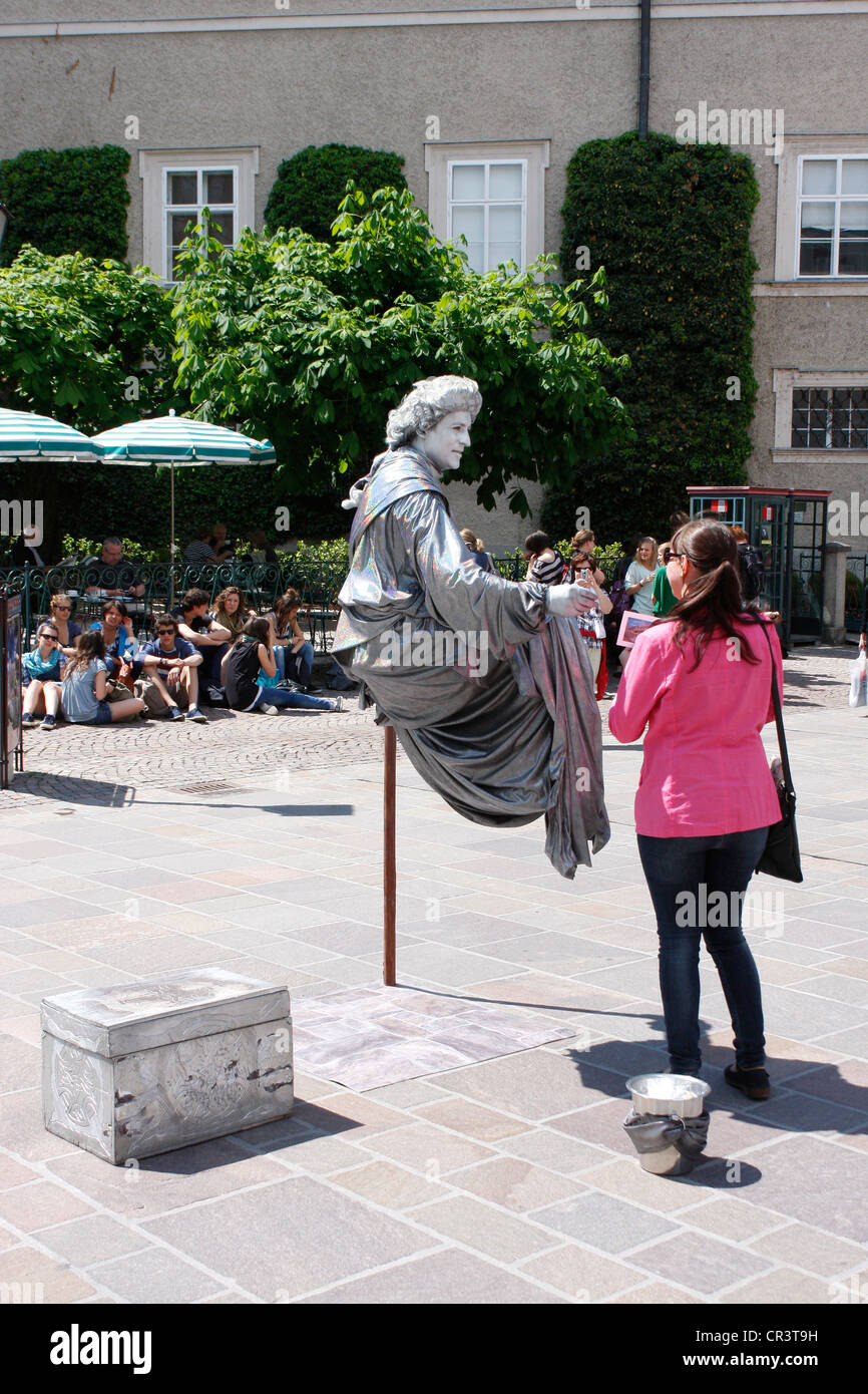 Street Mime Stock Photos & Street Mime Stock Images - Alamy
