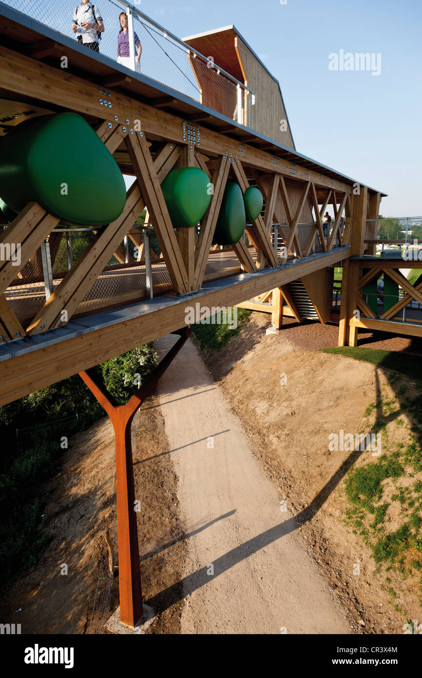 Wood viewing platform, nature trail and information boards about the ...