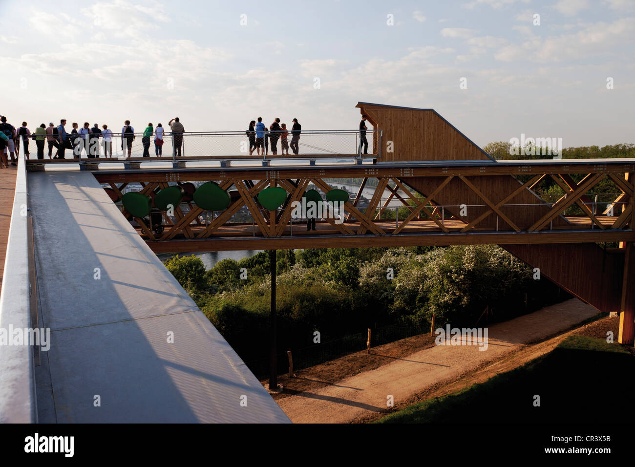 Wood viewing platform, nature trail and information about the diversity ...