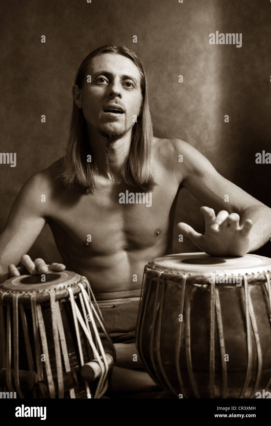 Drum play hi-res stock photography and images - Alamy