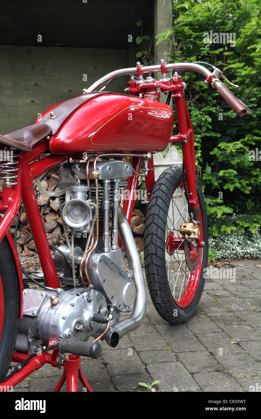 Custom motorcycle fuel tank hi-res stock photography and images - Alamy