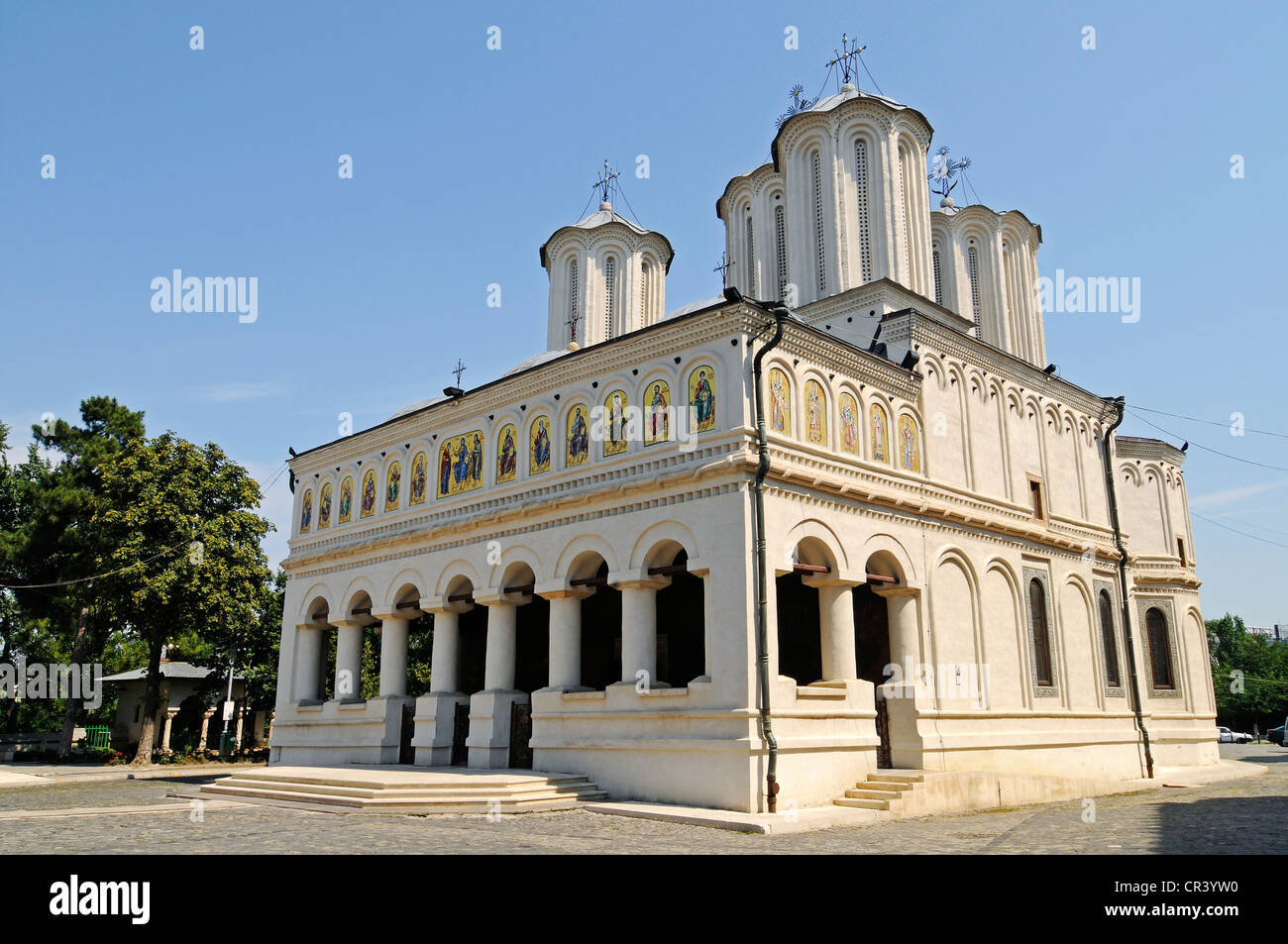 Palace and Church of the Patriarch, Romanian Orthodox Church, Bucharest ...