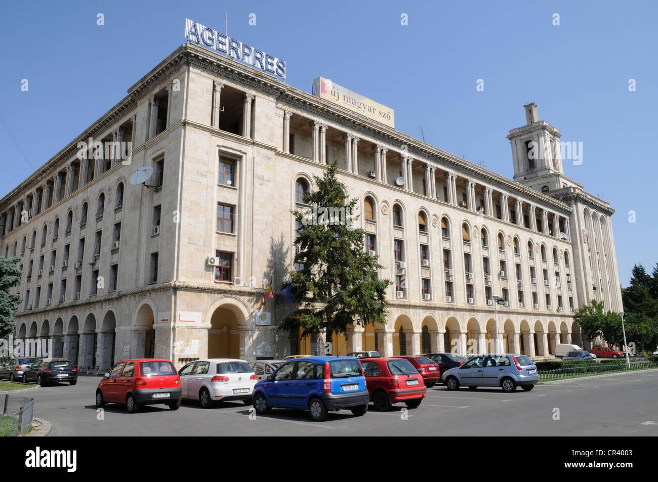 Office building, administration building, Piata Presei Libere square ...