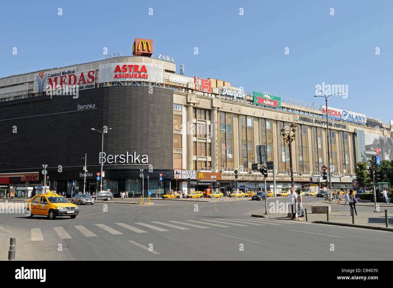 Shopping centre, billboards, Piata Unirii square, Bucharest, Romania ...