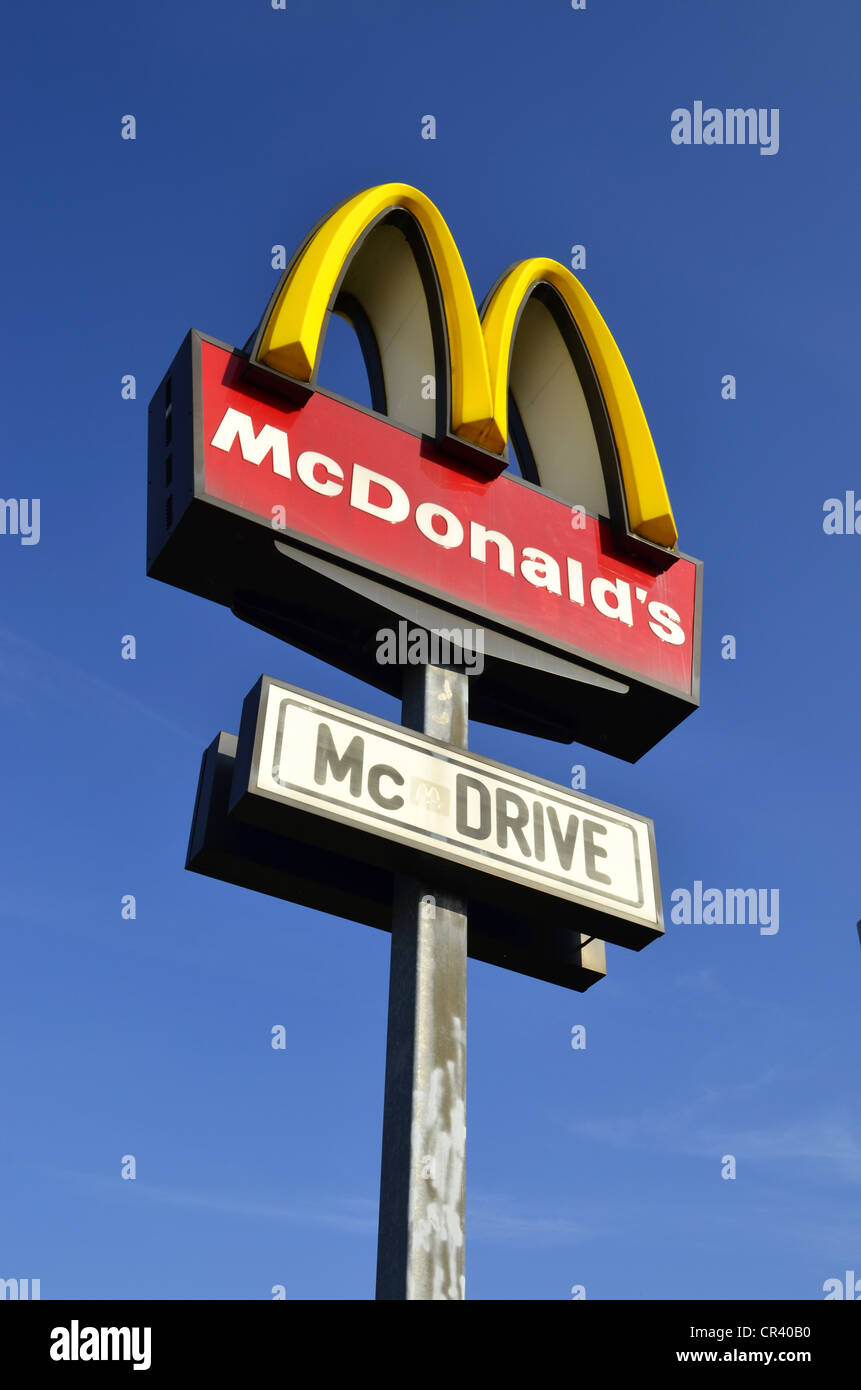 Mcdrive sign with mcdonalds logo hi-res stock photography and images ...