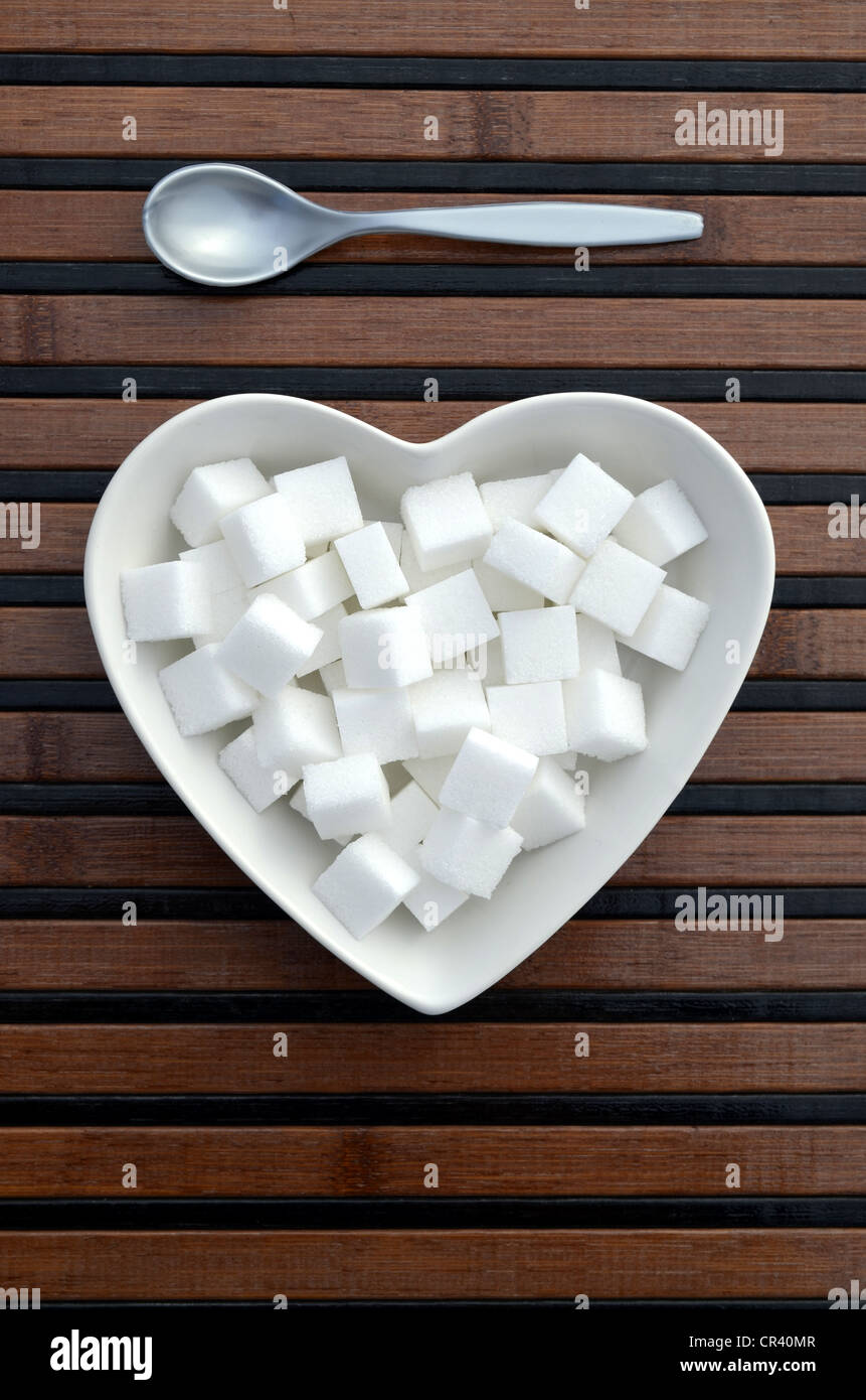 Sugar cubes hi-res stock photography and images - Alamy